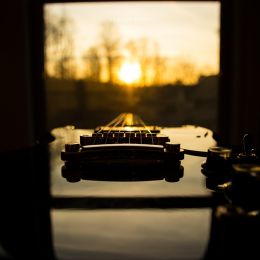 HEY HUN - 당신은 소중한 사람입니다 [digital single] (2020) :: maniadb.com