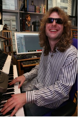 Danny Kean :: maniadb.com