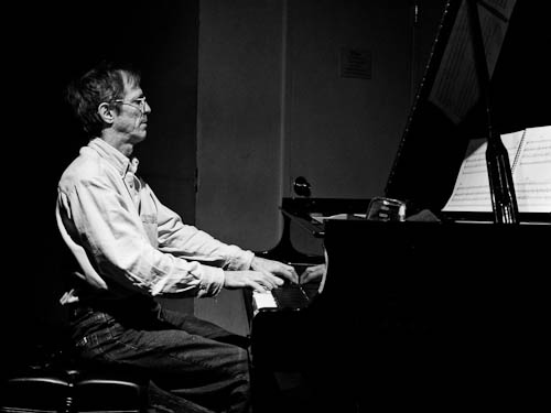 Stephen Drury :: maniadb.com