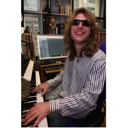 Danny Kean :: maniadb.com